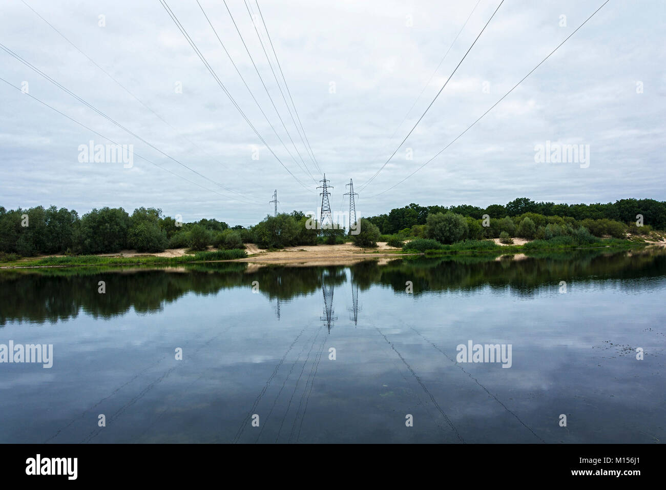 Sagging line hi-res stock photography and images - Alamy