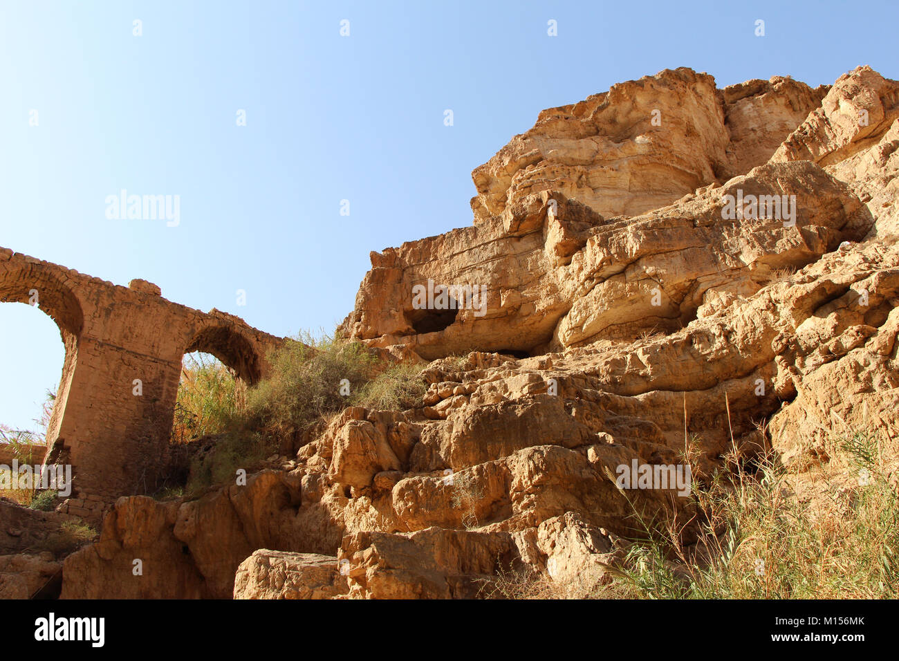Stone Dessert and bridge Stock Photo - Alamy