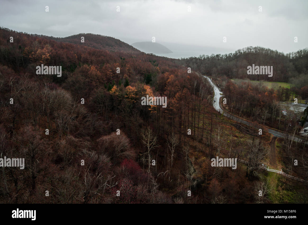 Panoramic views over Lake Toya from Mount. Usu Ropeway. The ropeway ...