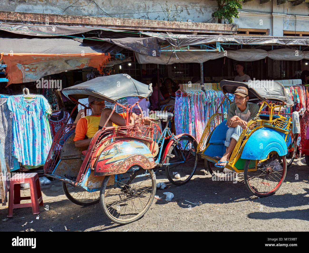 Rickshaw cycle driver hi-res stock photography and images - Alamy