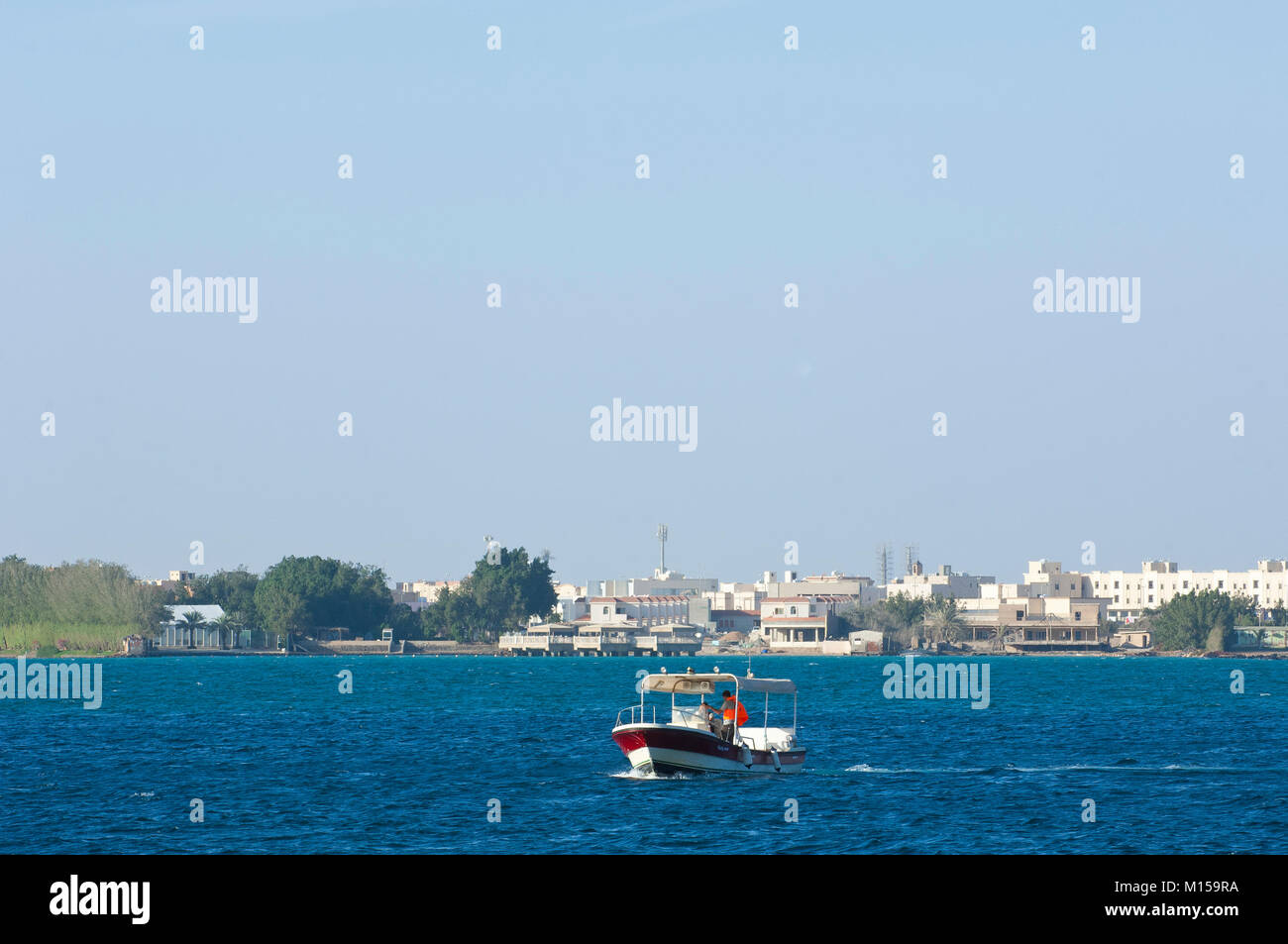 Saudi arabia red sea boat hi-res stock photography and images - Alamy