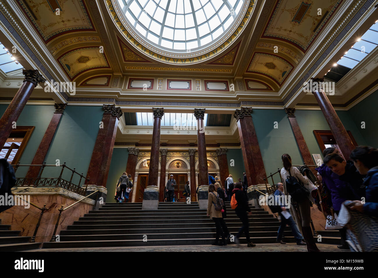 The National Gallery London Interior High Resolution Stock Photography ...