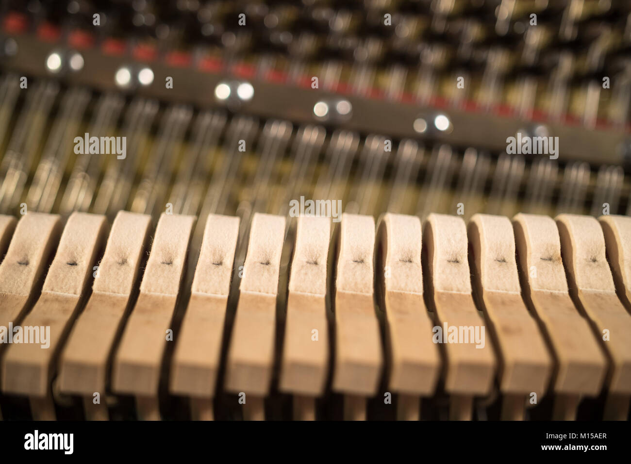 Piano hammers strings keys hi-res stock photography and images - Alamy