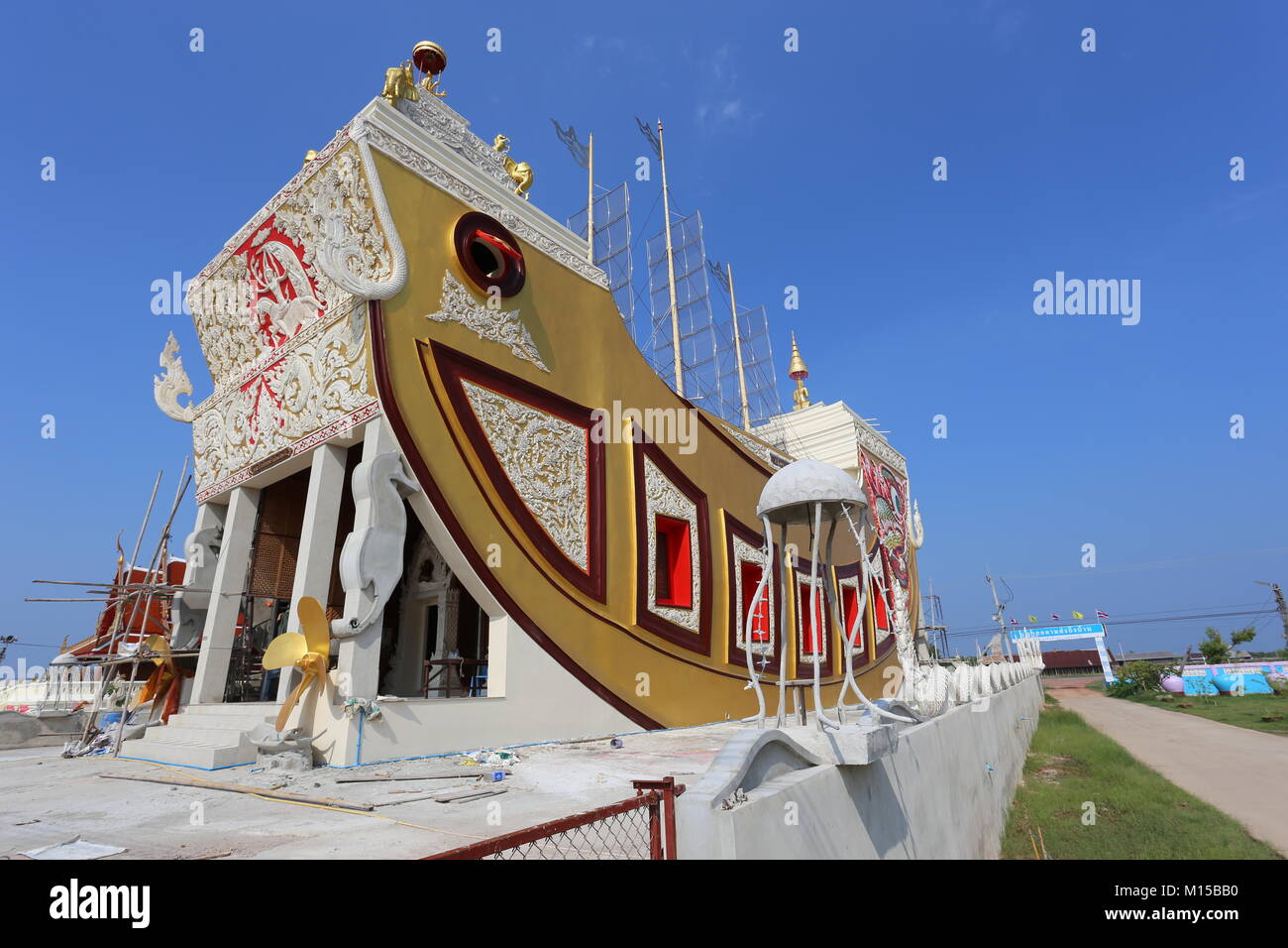 Boat Temple in Baan Laem, Thailand. Nok Pak Talay Temple, temple at the ...