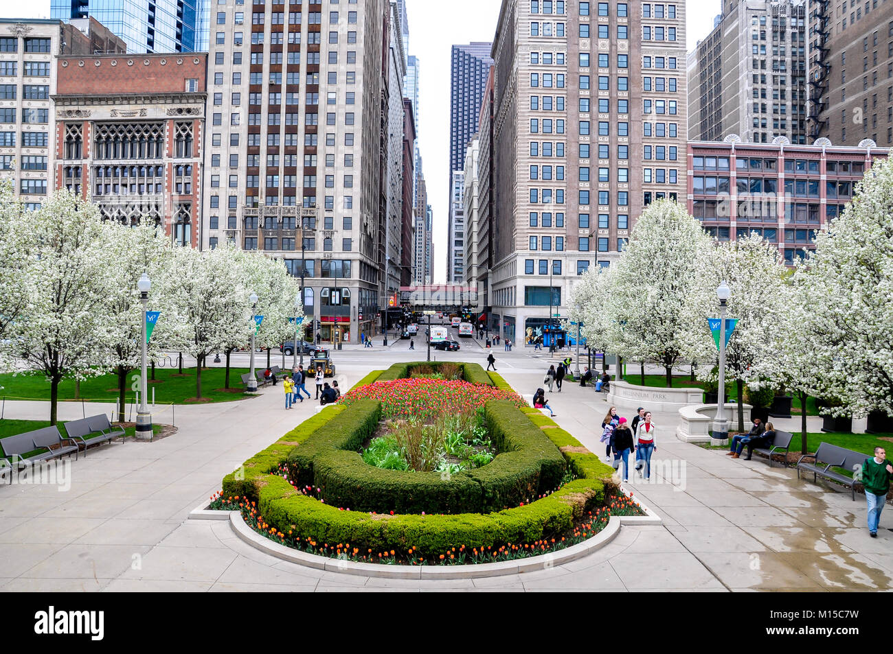 Street intersection next to park hi-res stock photography and images ...