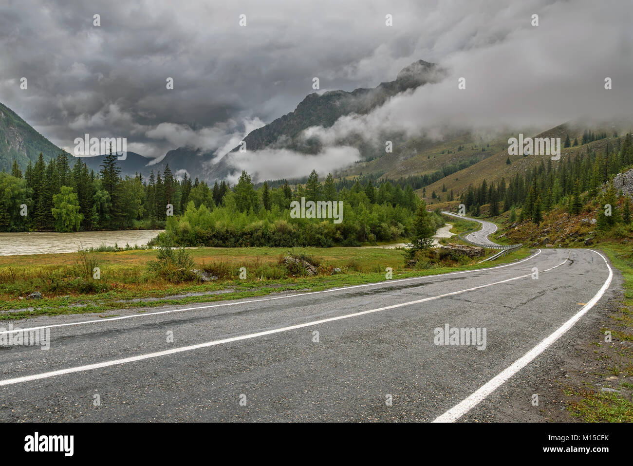 Winding asphalt hi-res stock photography and images - Alamy