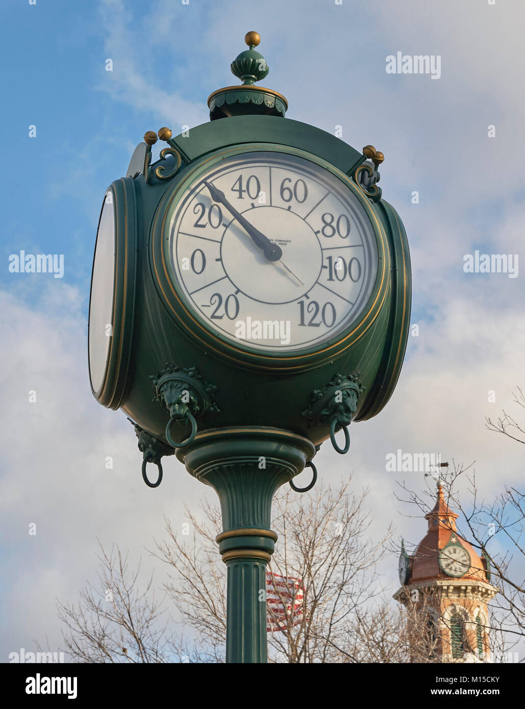 community temperature clock in town center showing cold weather Stock ...