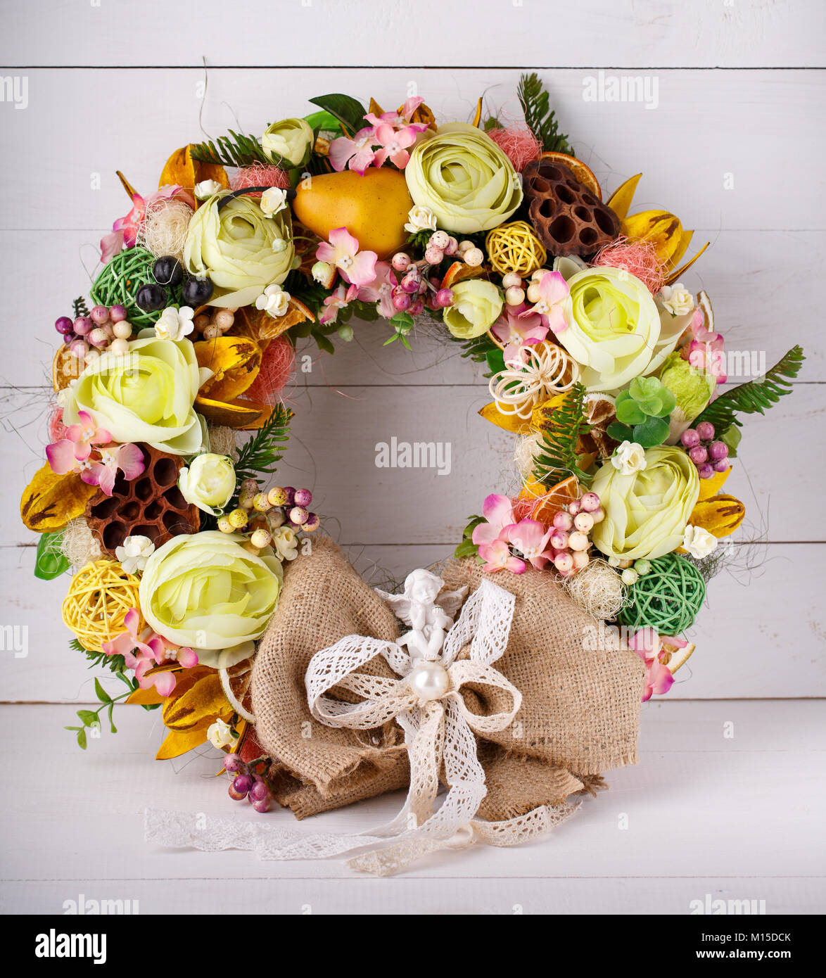 Flower Spring composition. Ekibana. The symbol of beauty and abundance ...