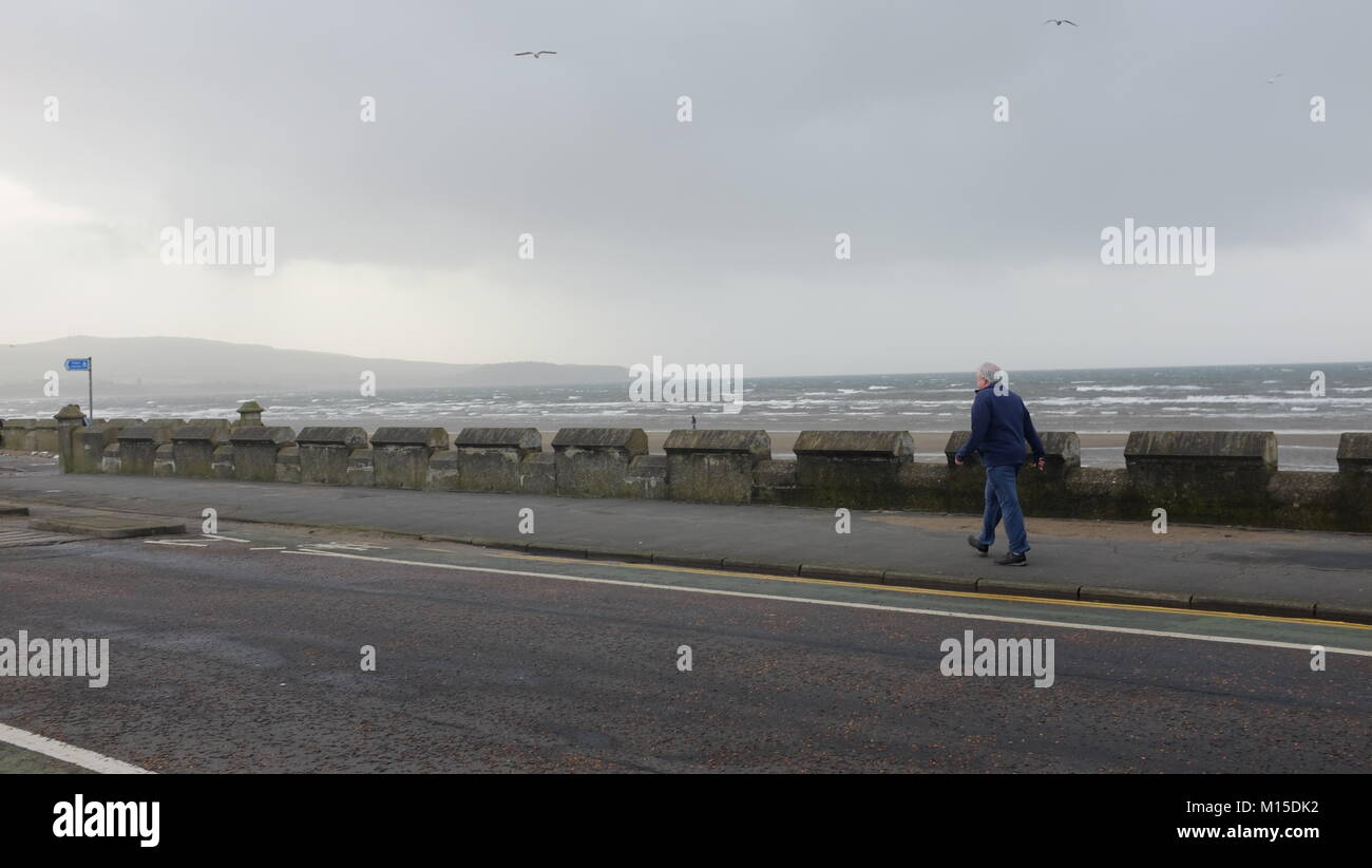 Ayr seafront hi-res stock photography and images - Alamy