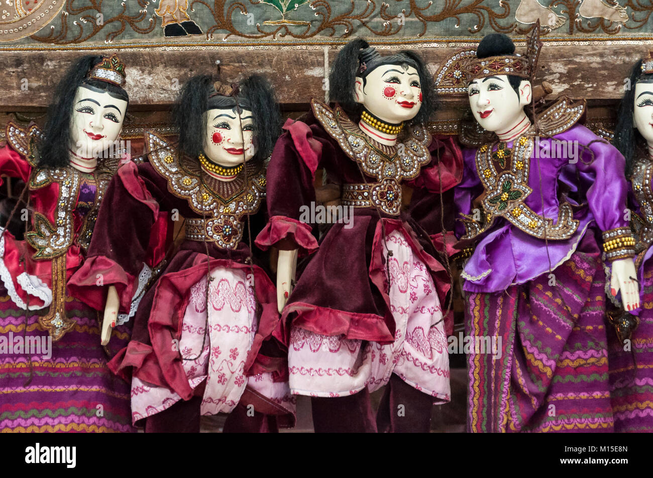 Thailand puppets hi-res stock photography and images - Alamy