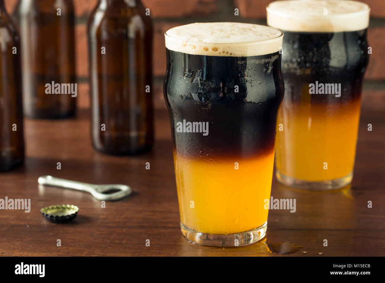 Black and tan beer hi-res stock photography and images - Alamy