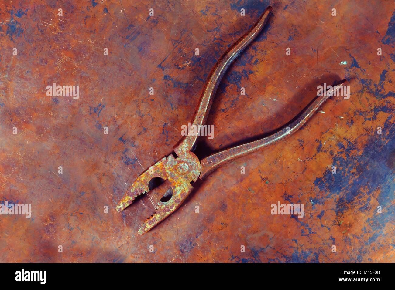 Rusty pliers hi-res stock photography and images - Alamy