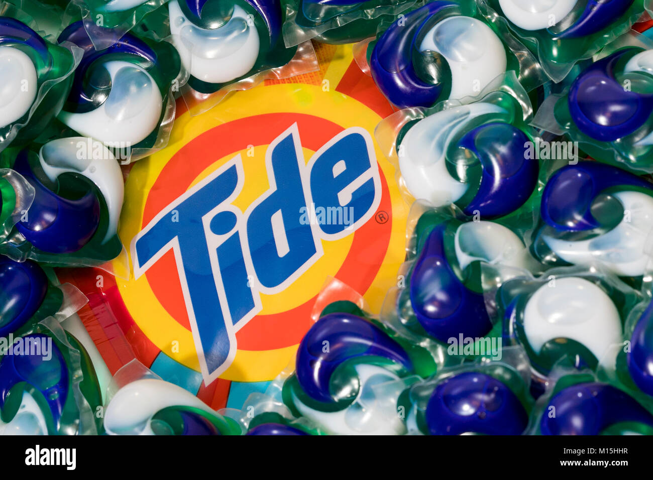 Tide detergent hi-res stock photography and images - Alamy