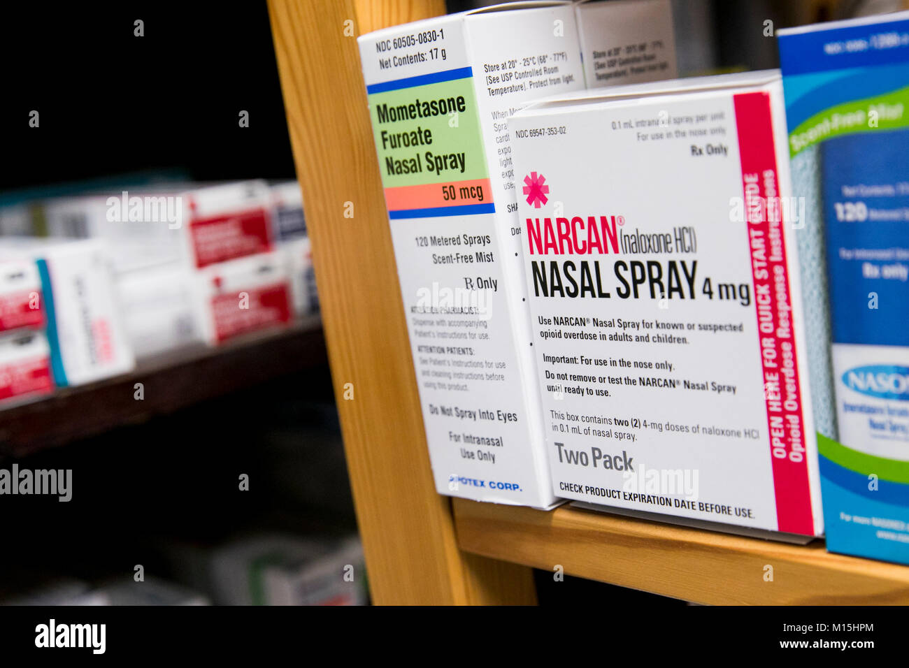 Naloxone nasal spray High Resolution Stock Photography and Images - Alamy