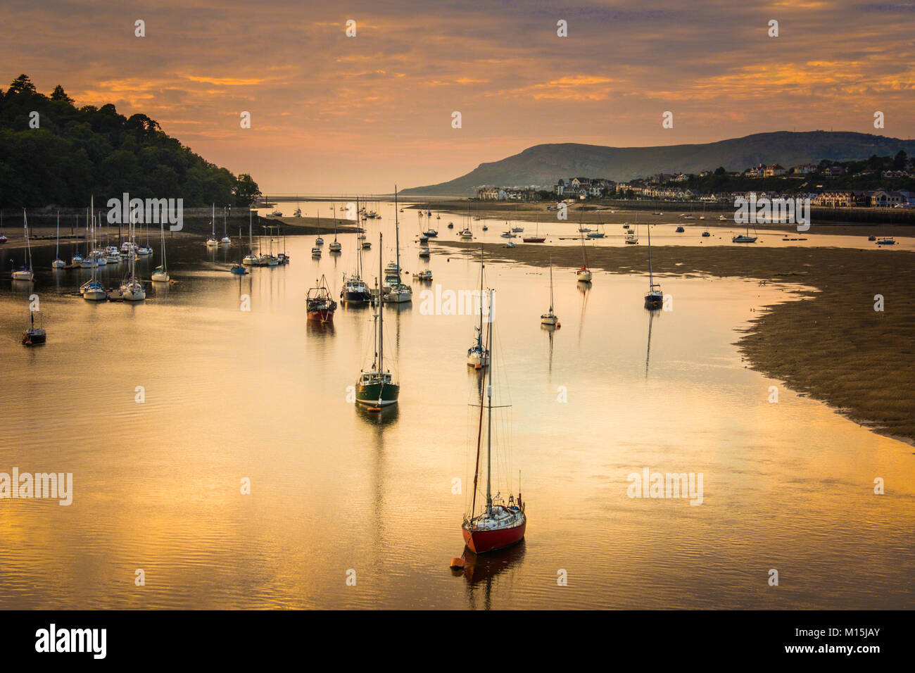 The Conwy estuary below the castle Stock Photo - Alamy