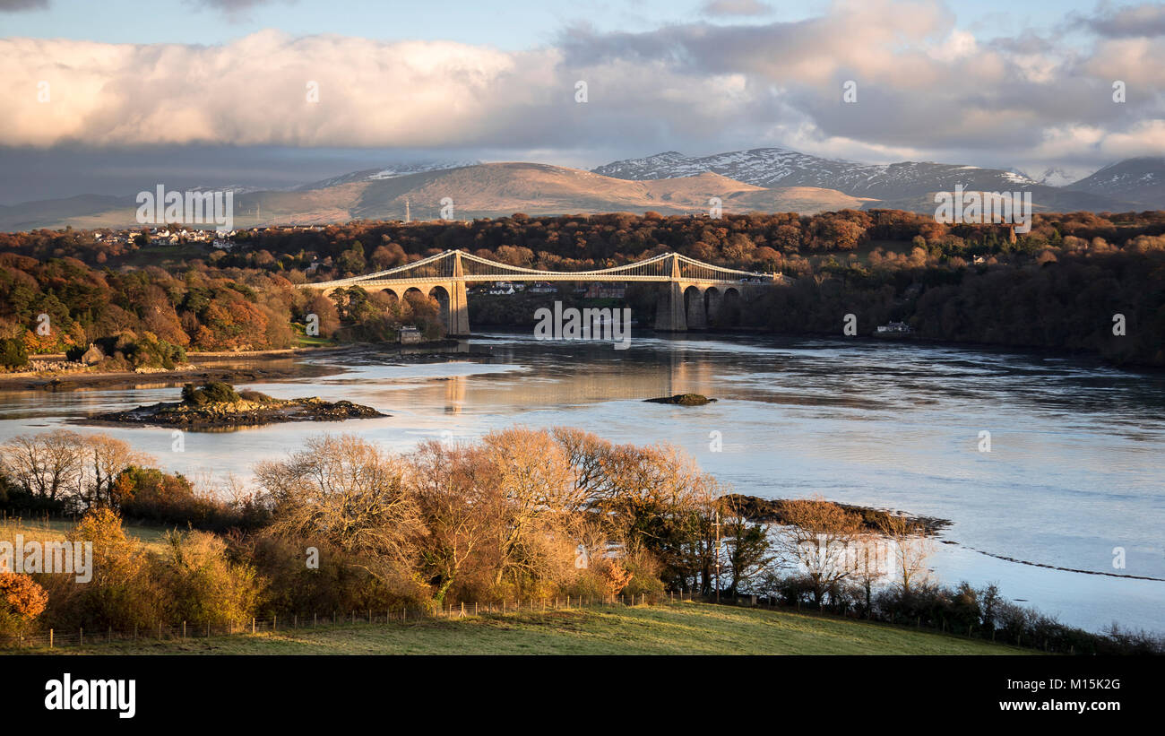 Thomas telford suspension bridge hi-res stock photography and images ...