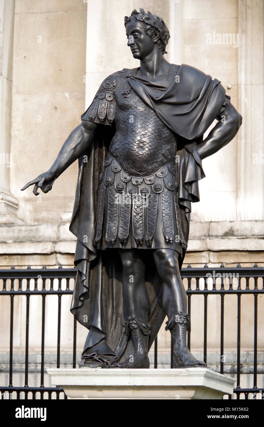 Roman armour hi-res stock photography and images - Alamy