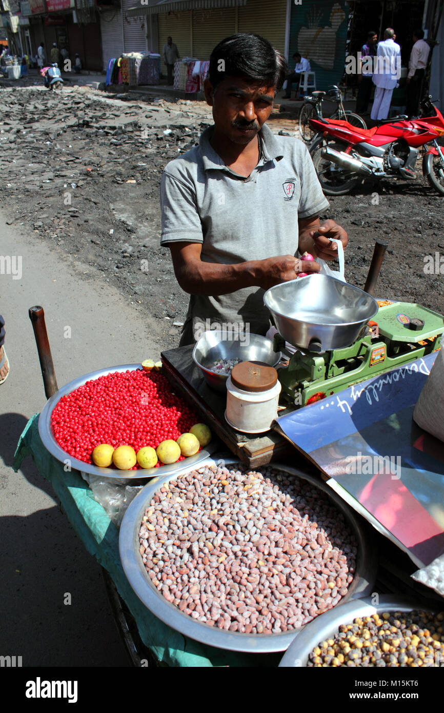 Indian man selling food on the street Hyderabad India Stock Photo - Alamy