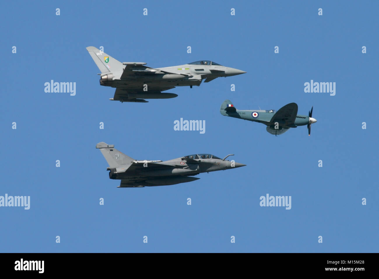 Raf typhoon hi-res stock photography and images - Alamy