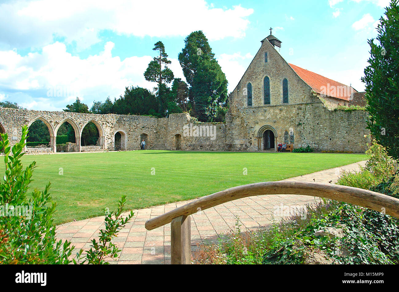 Parish Church, Beaulieu Abbey, Beaulieu, Hampshire, England Stock Photo ...