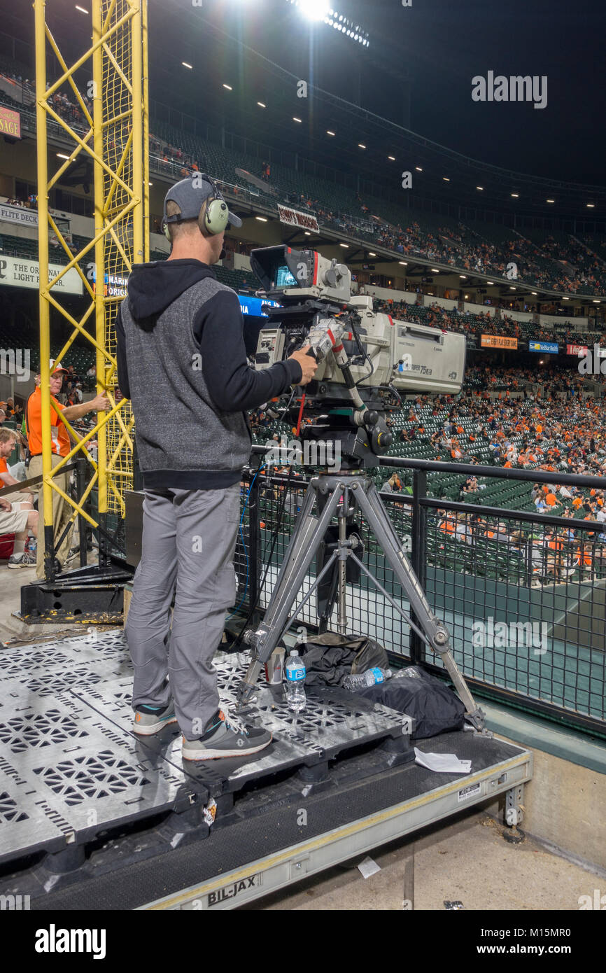 Tv Cameraman High Resolution Stock Photography and Images - Alamy