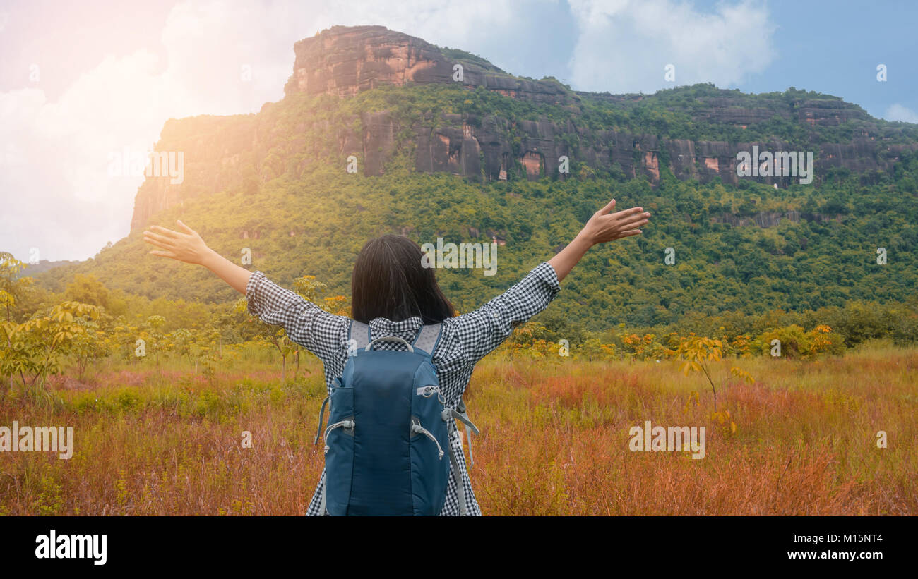 Back view backpacker asian woman hi-res stock photography and images ...