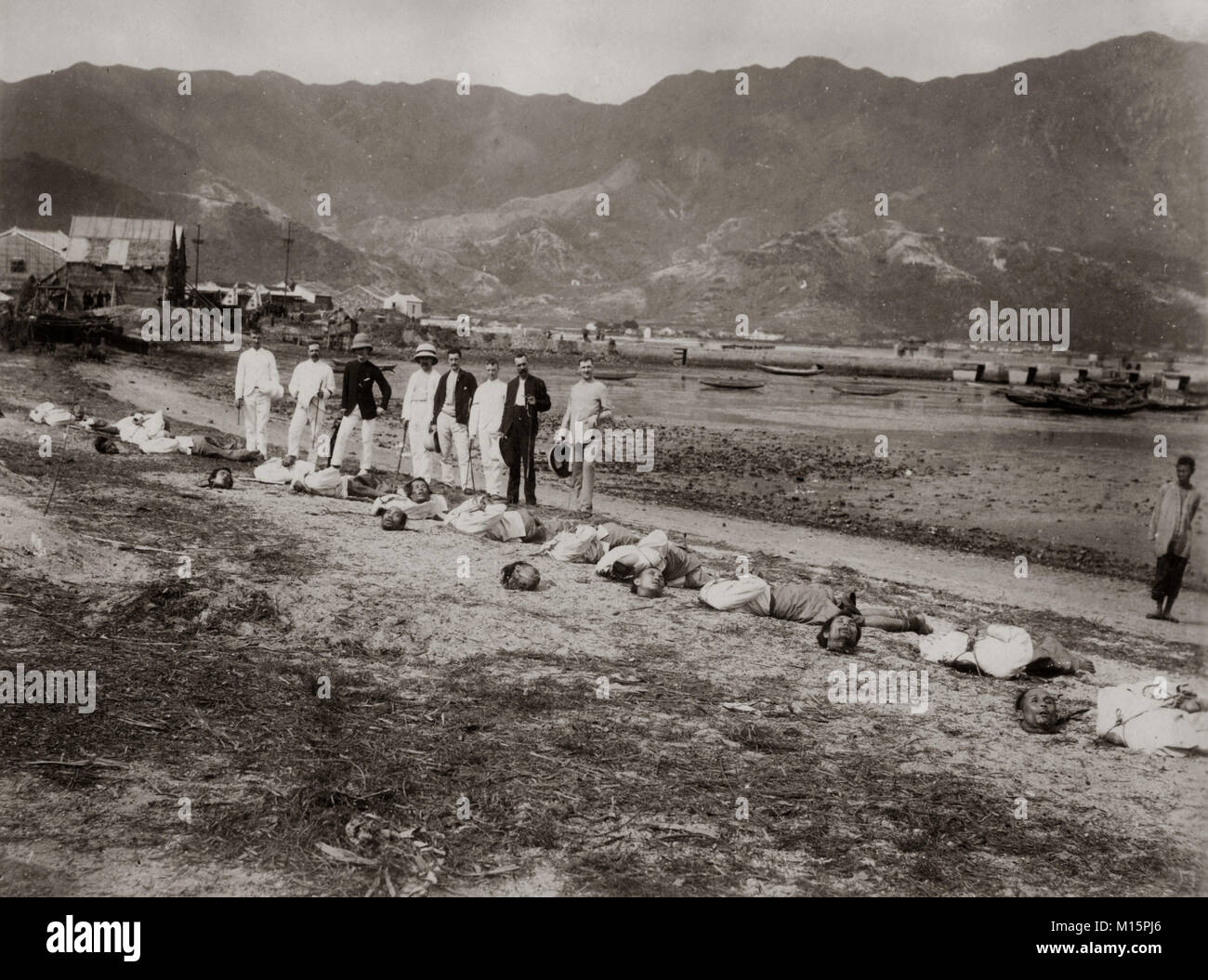 Execution of Pirates, Kowloon, Hong Kong, 1891 Execution of a group of ...