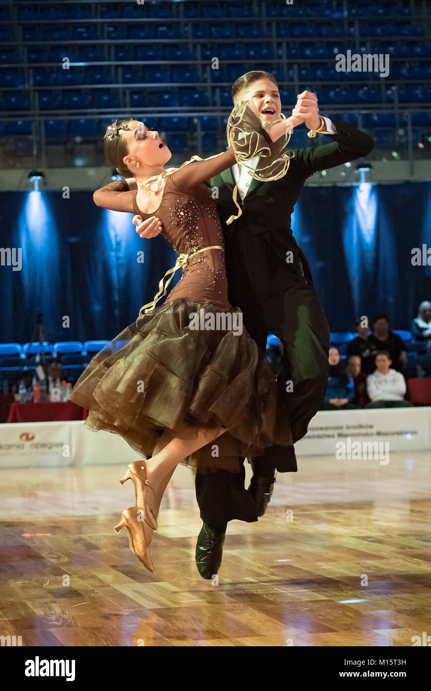 dancers dancing standard dance Stock Photo - Alamy