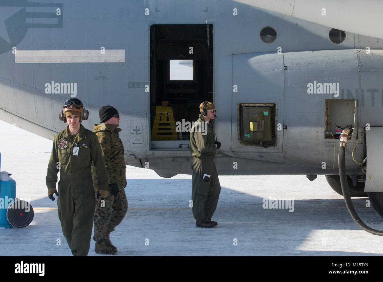 U.S. Marines with Marine Aerial Refueler Transport Squadron (VMGR) 252 ...