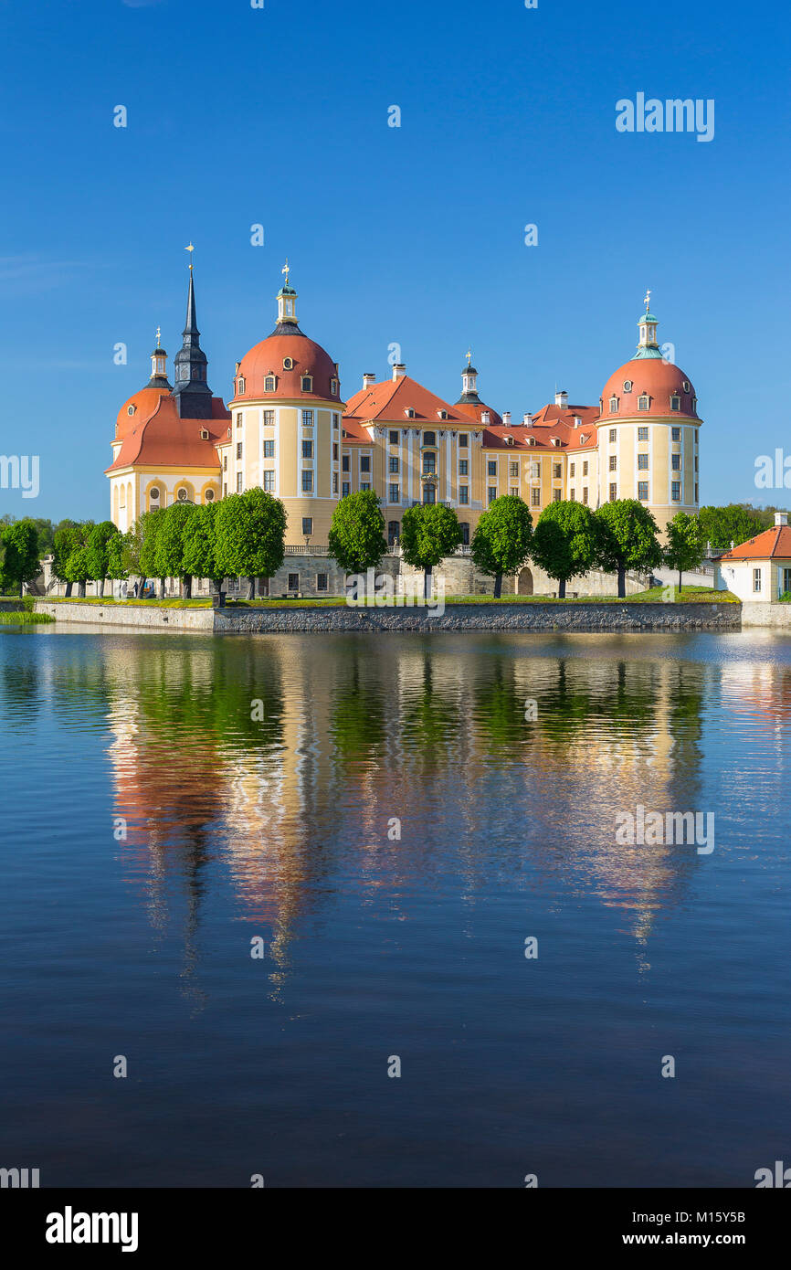 Moritzburg hunting lodge with lake,Saxony,Germany Stock Photo - Alamy