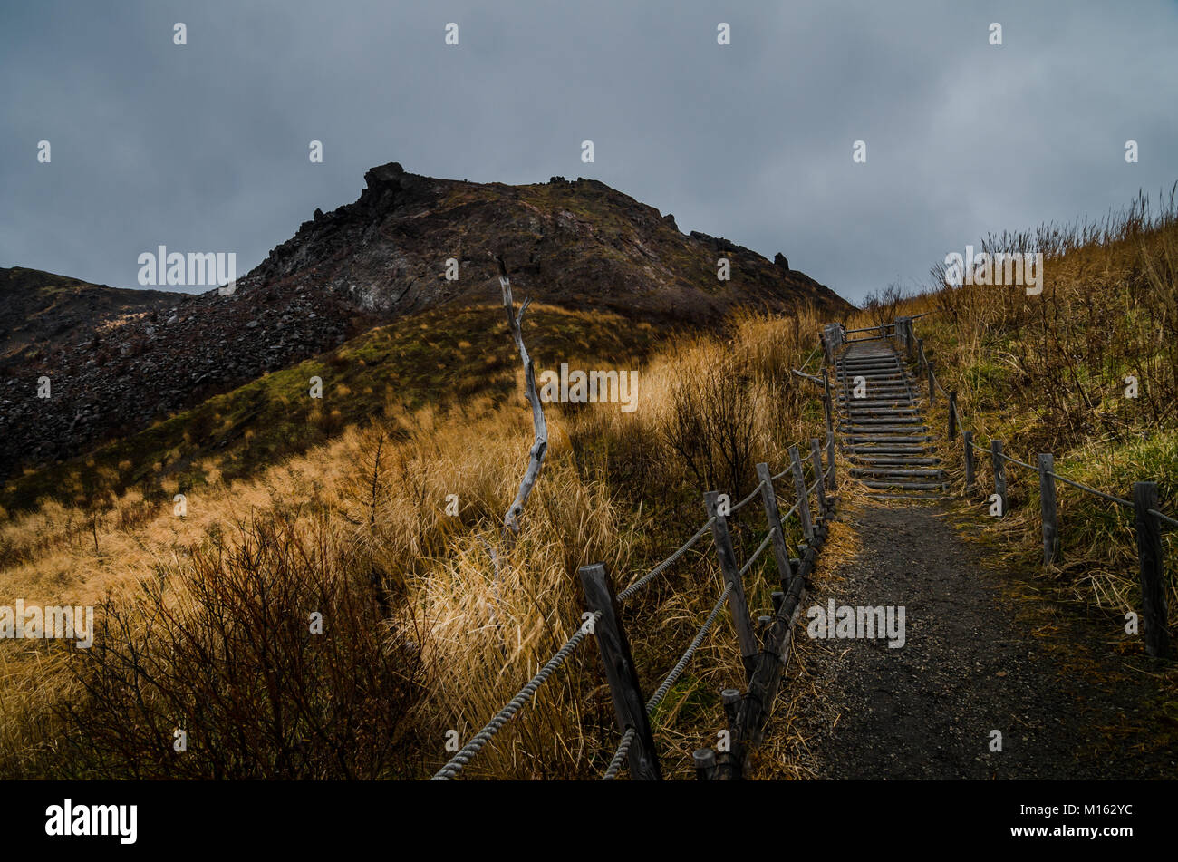 Usu mount hi-res stock photography and images - Alamy