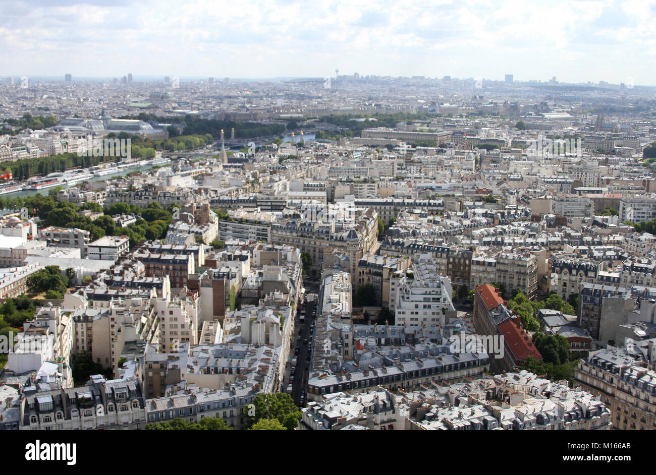 Top paris tourist attractions hi-res stock photography and images - Alamy