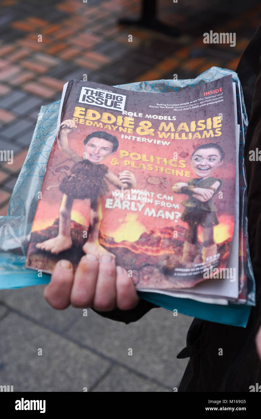 Big issue front cover hi-res stock photography and images - Alamy