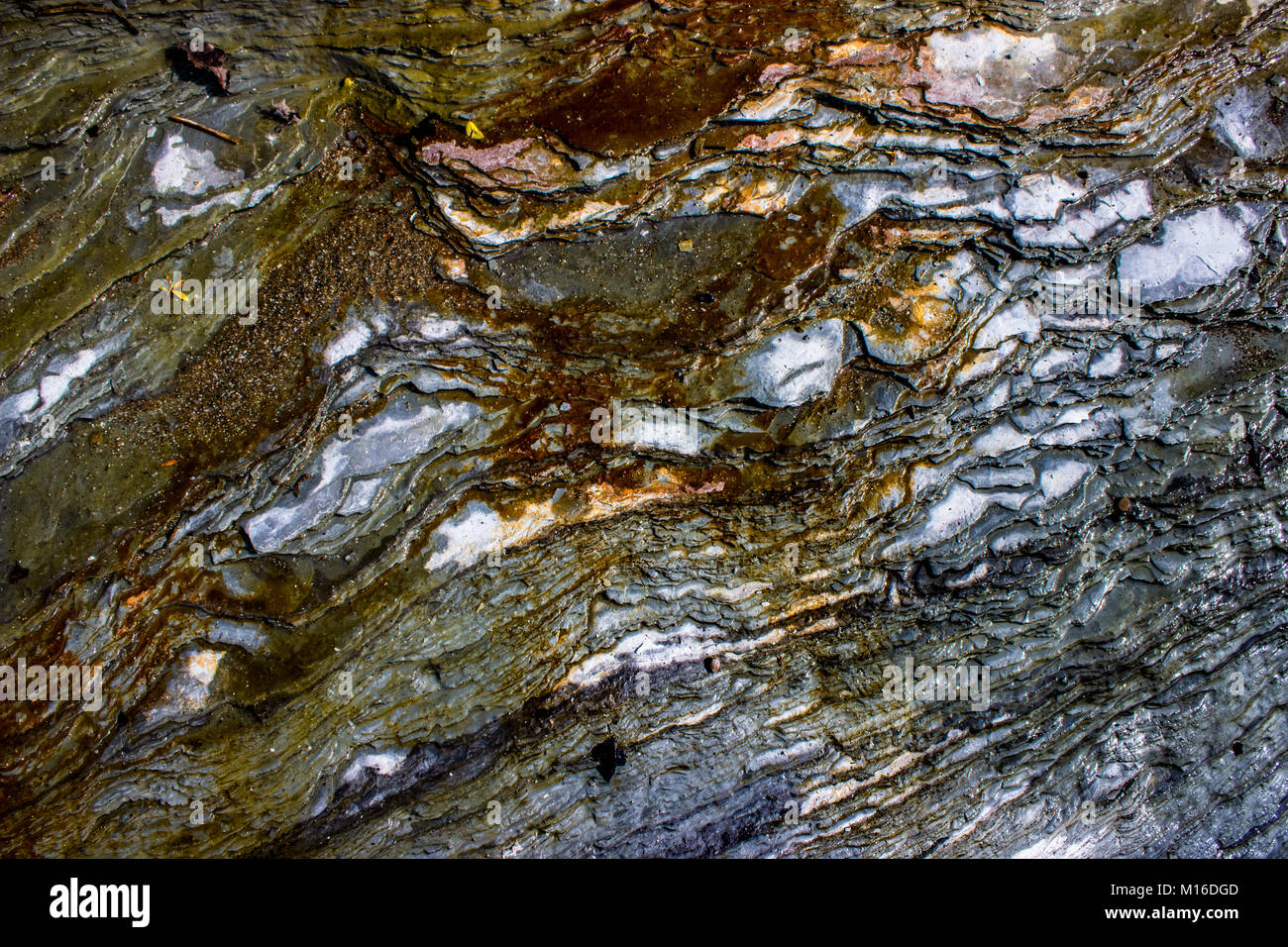 Crumbling rocks texture hi-res stock photography and images - Alamy