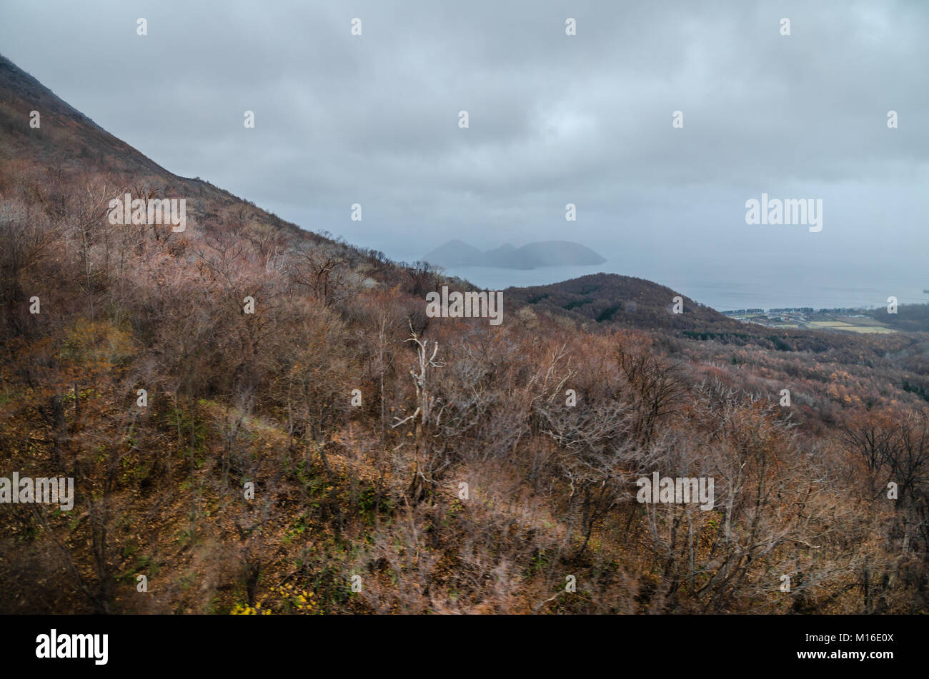 Panoramic views over Lake Toya from Mount. Usu Ropeway. The ropeway ...