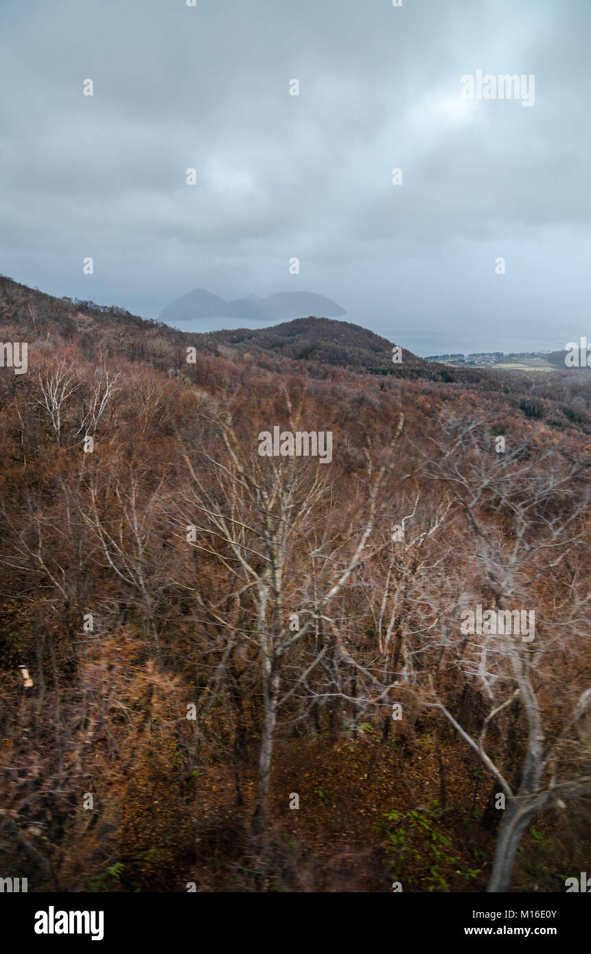 Panoramic views over Lake Toya from Mount. Usu Ropeway. The ropeway ...