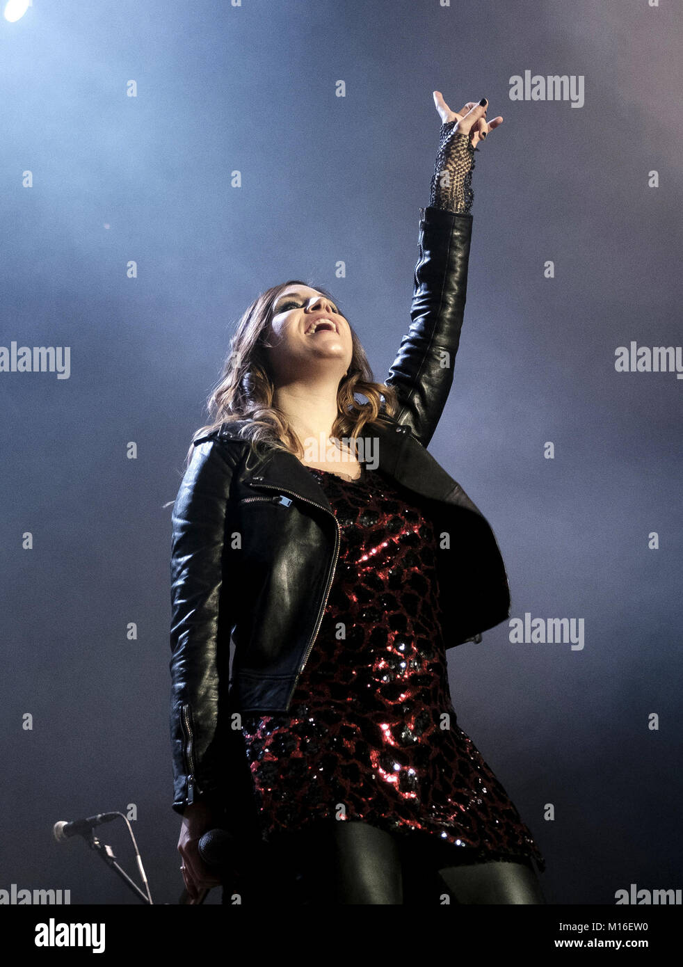 Singer Leire Martínez from La Oreja de Van Gogh during her concert at ...