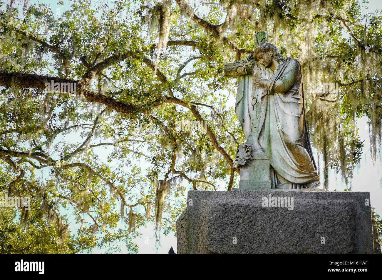 SAVANNAH, GEORGIA, USA - OCTOBER 31, 2017: Statue at the Historic ...