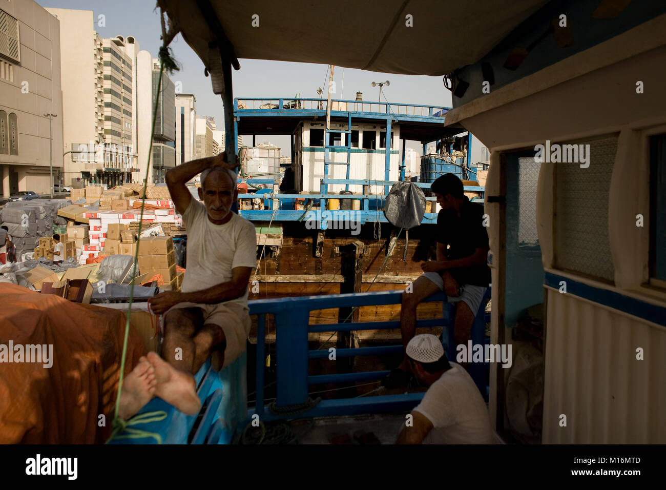 Dow boat hi-res stock photography and images - Alamy