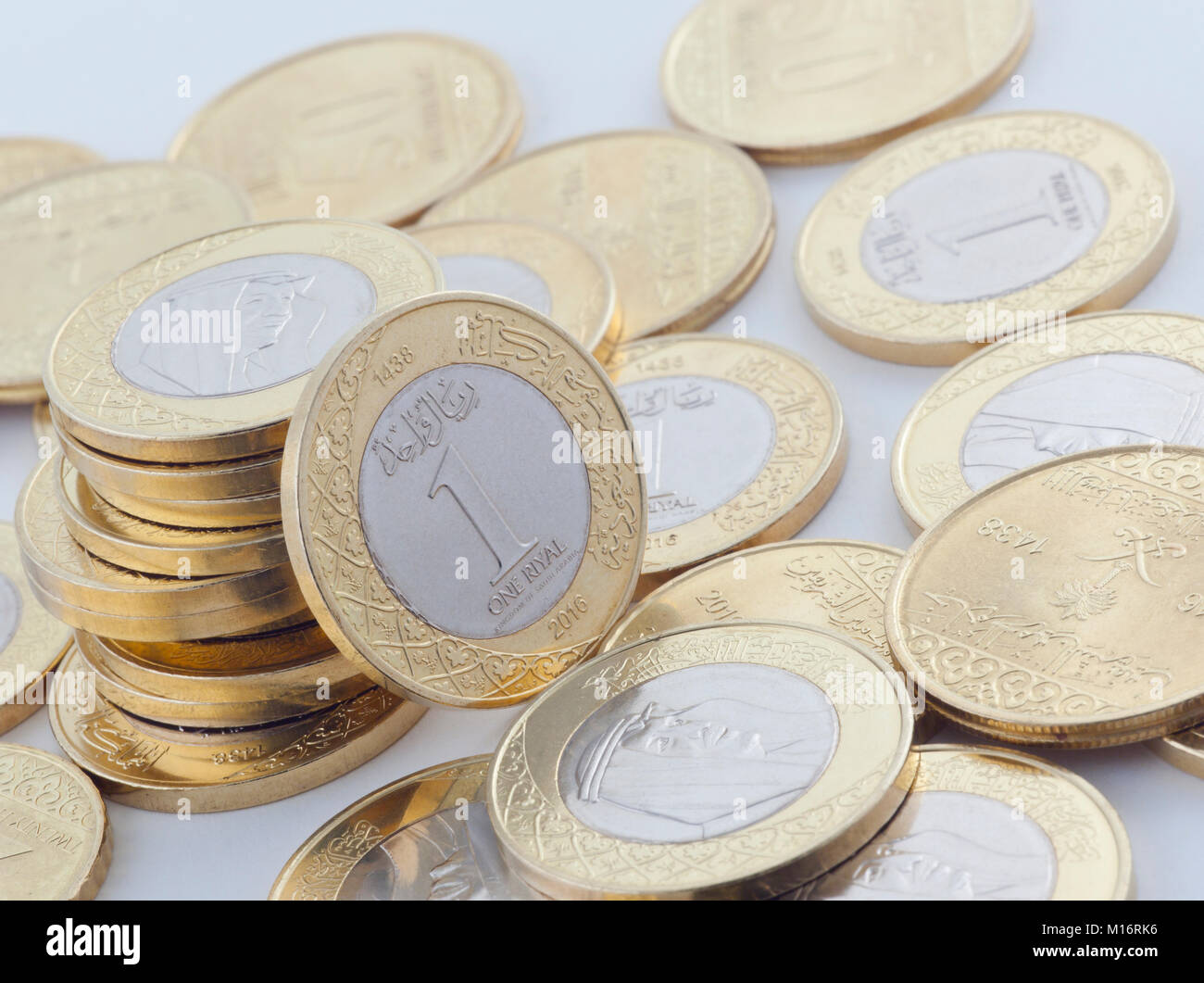 50 Halala Coin Saudi Arabia High Resolution Stock Photography and ...