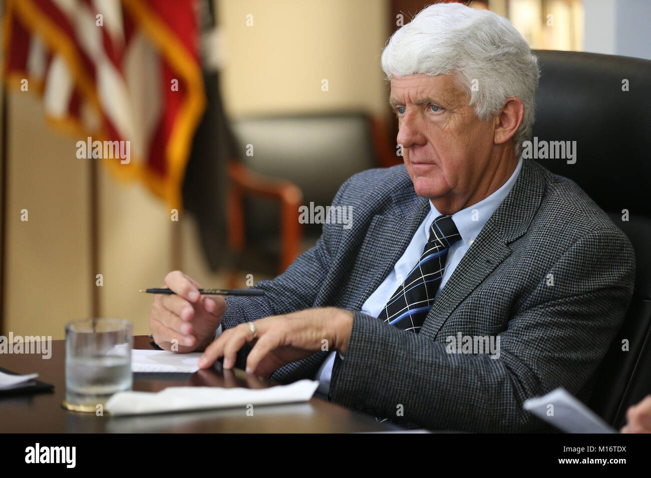 SAN JUAN, Puerto Rico. , . EL CONGRESISTA ROB BISHOP SE REUNE CON ...