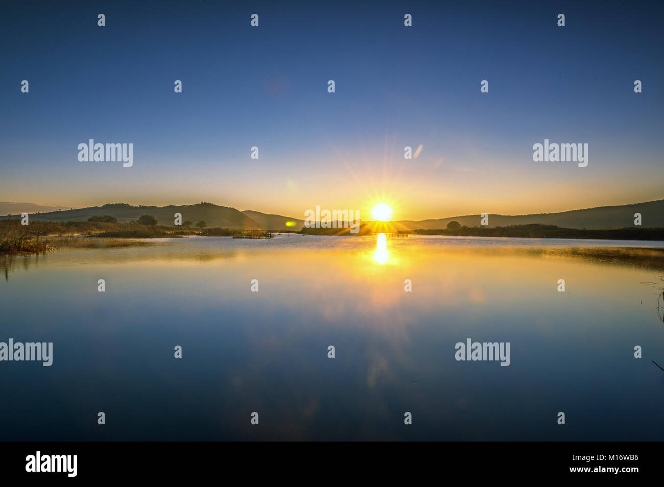 China siberian crane nature reserve hi-res stock photography and images ...