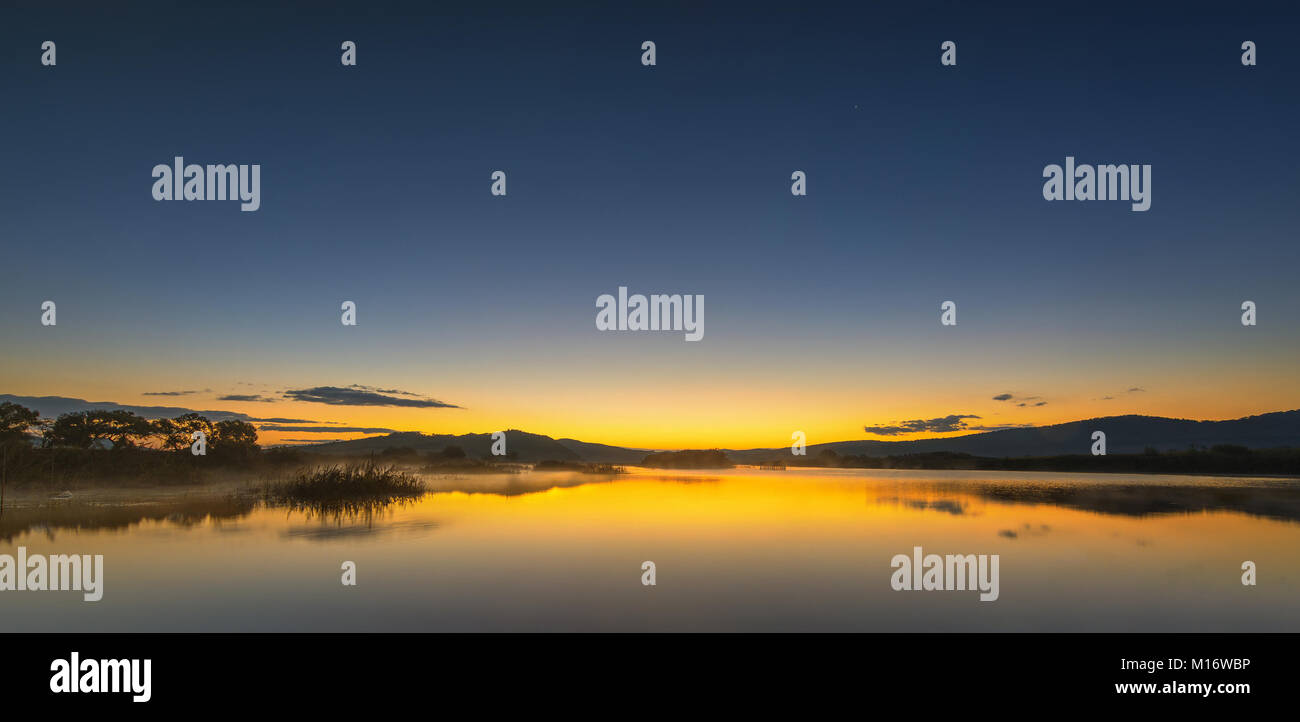 China siberian crane nature reserve hi-res stock photography and images ...