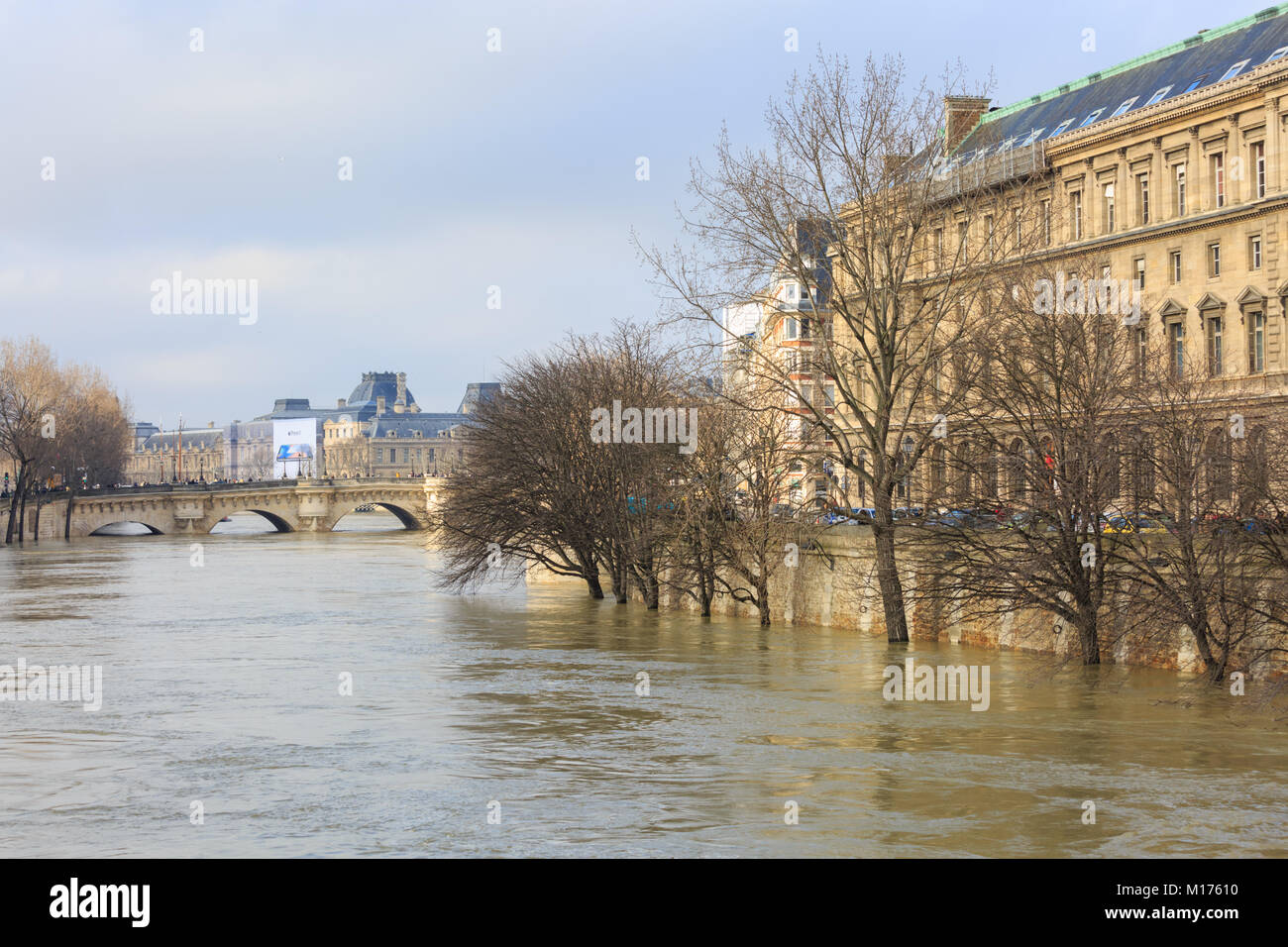 Paris, France, 27th Jan 2018. Flooding in Paris. The river Seine was ...