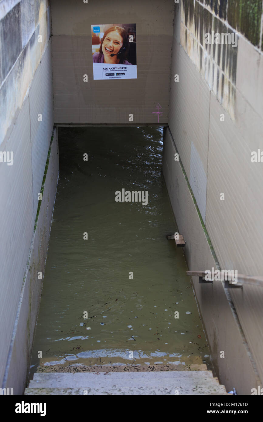 Flood flooding water underpass hi-res stock photography and images - Alamy