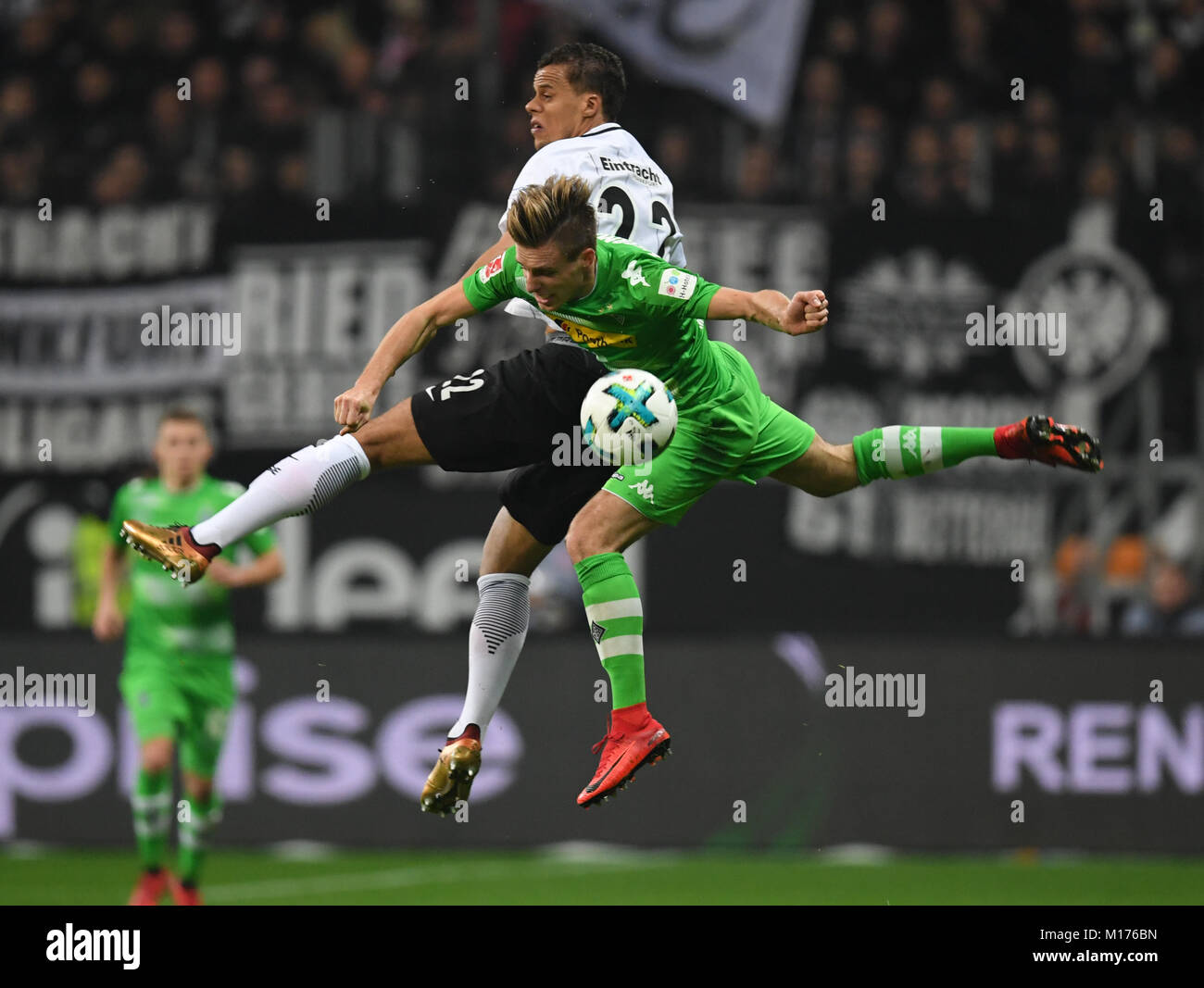 dpatop - Moenchengladbach's Patrick Herrmann and Frankfurt's Timothy ...