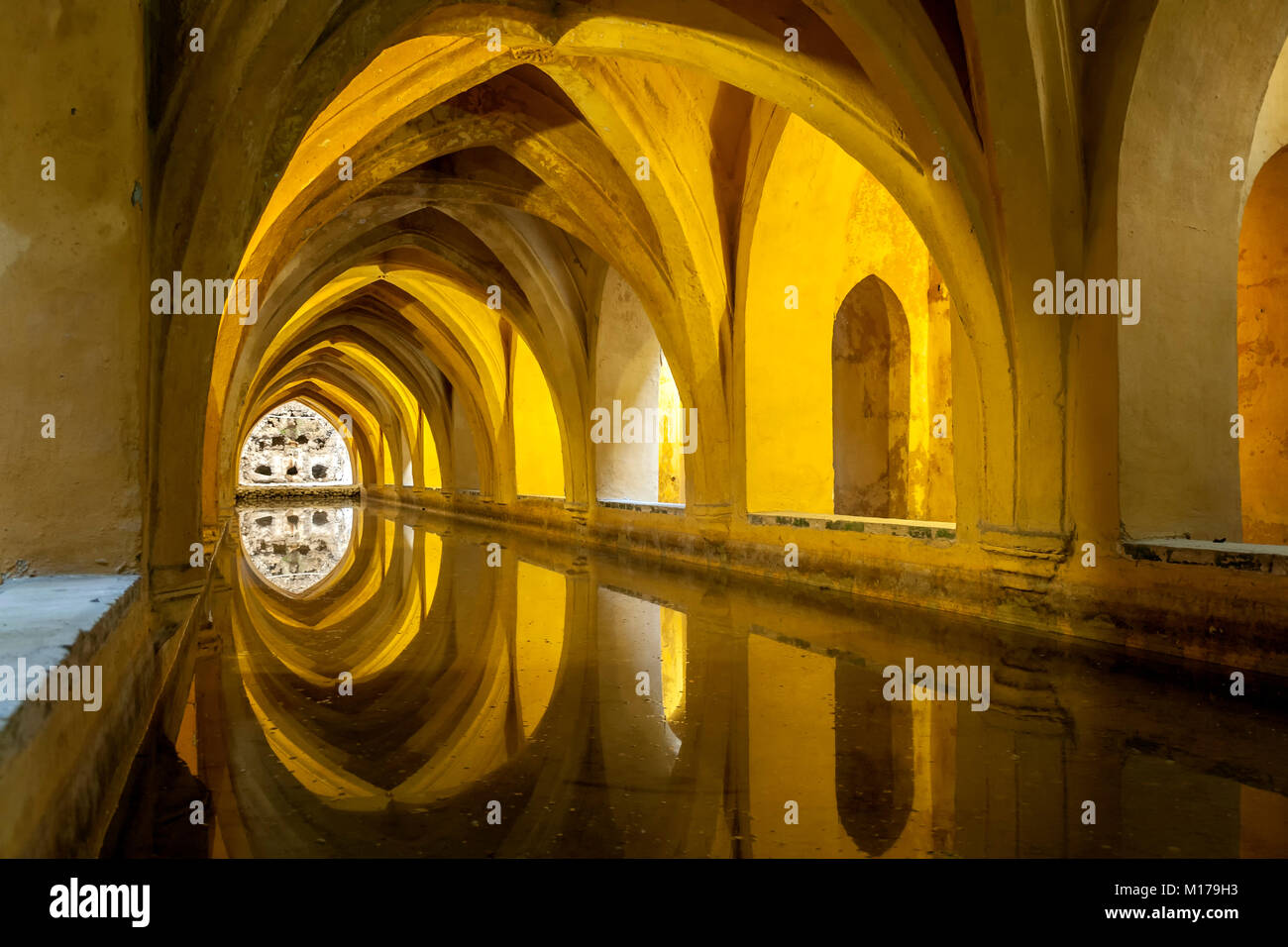 Baths, Real Alcazar de Sevilla (Royal Palace of Seville), Seville ...