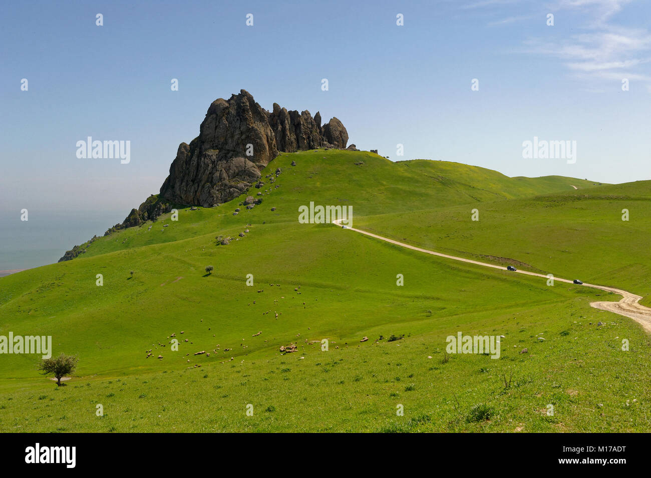 The road to the Besh Barmag or Five Finger Mountain, near Baku ...