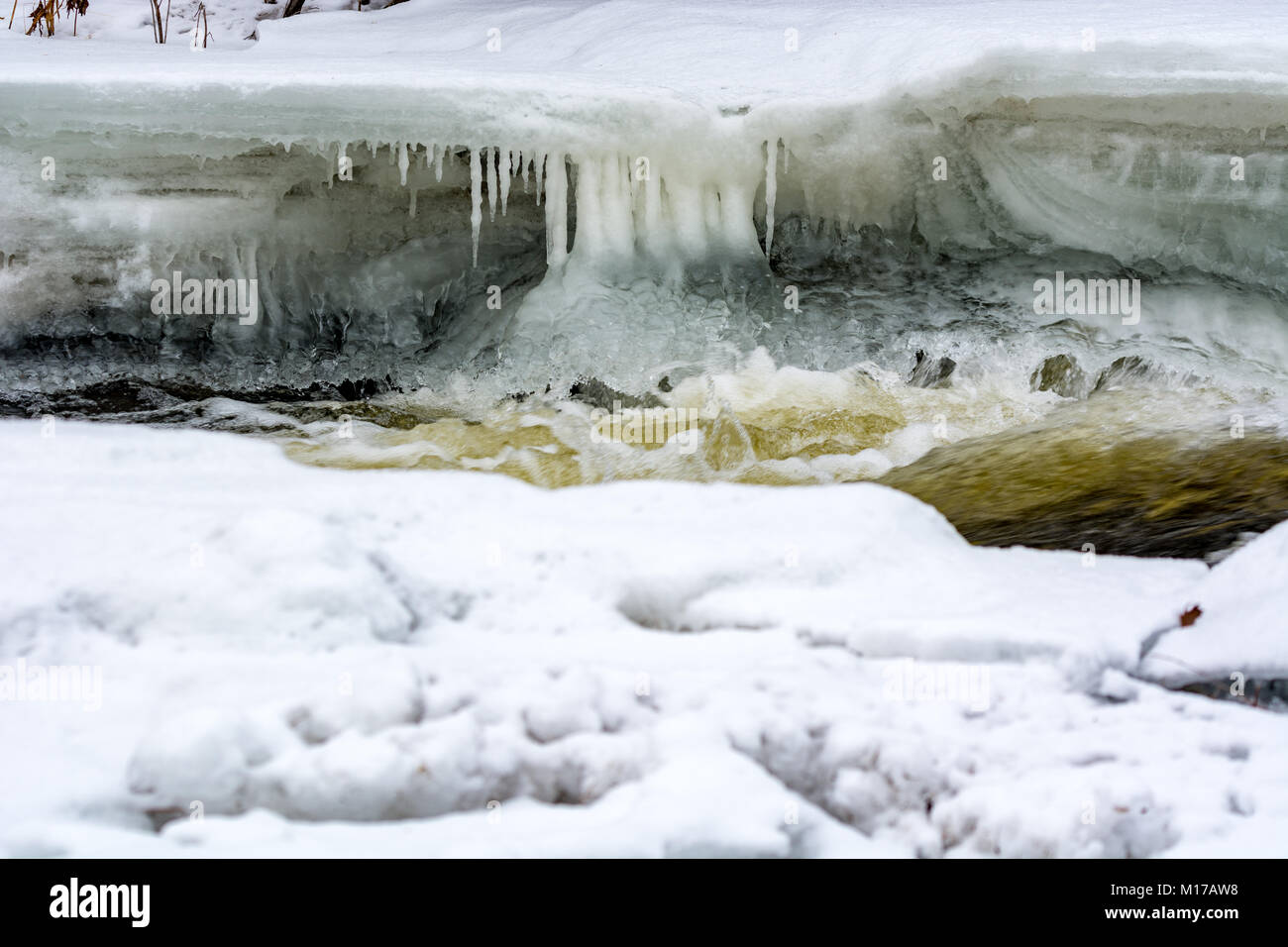 River Ice And Snow In Winter Stock Photo - Alamy