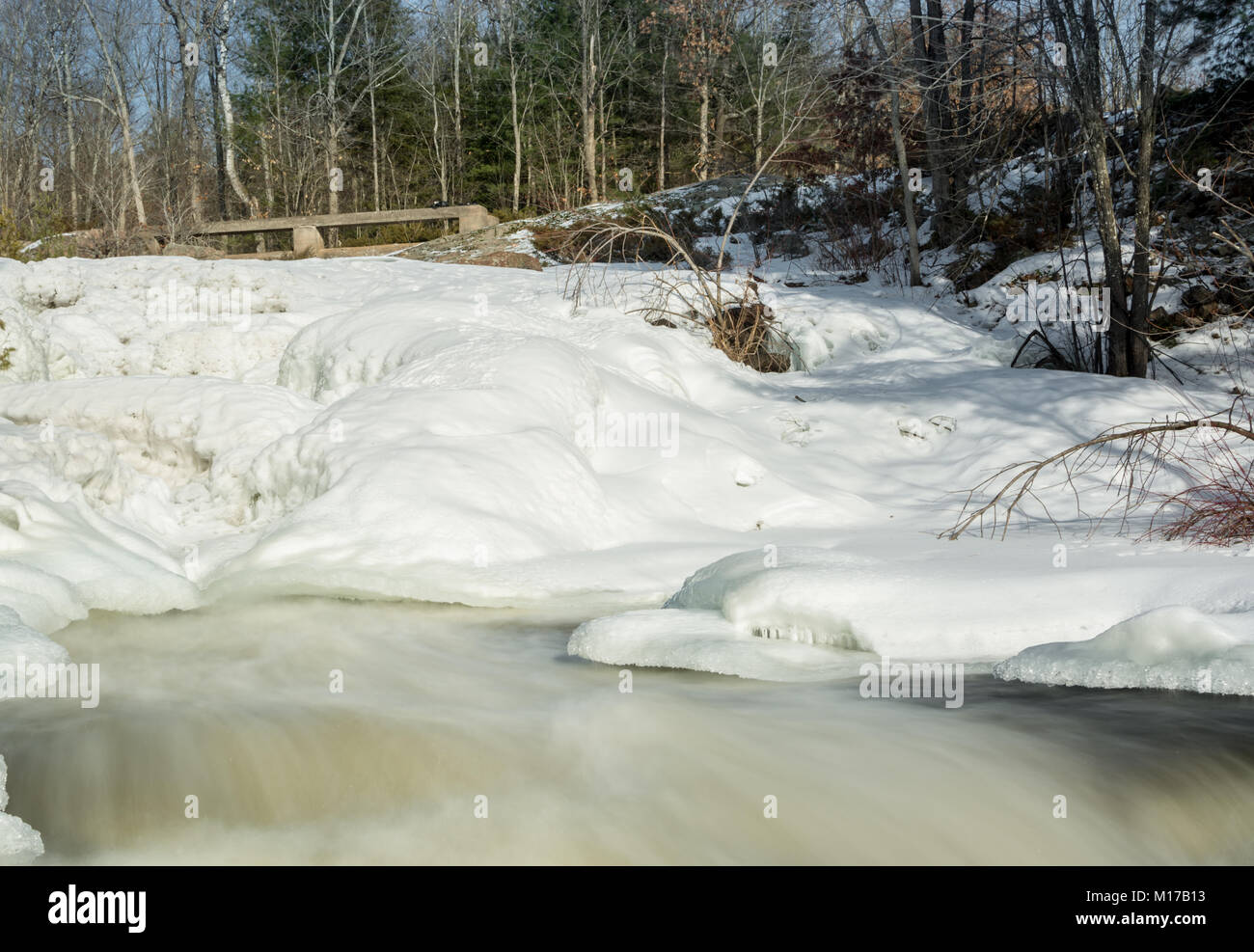 Frozen Ice River Stock Photo - Alamy